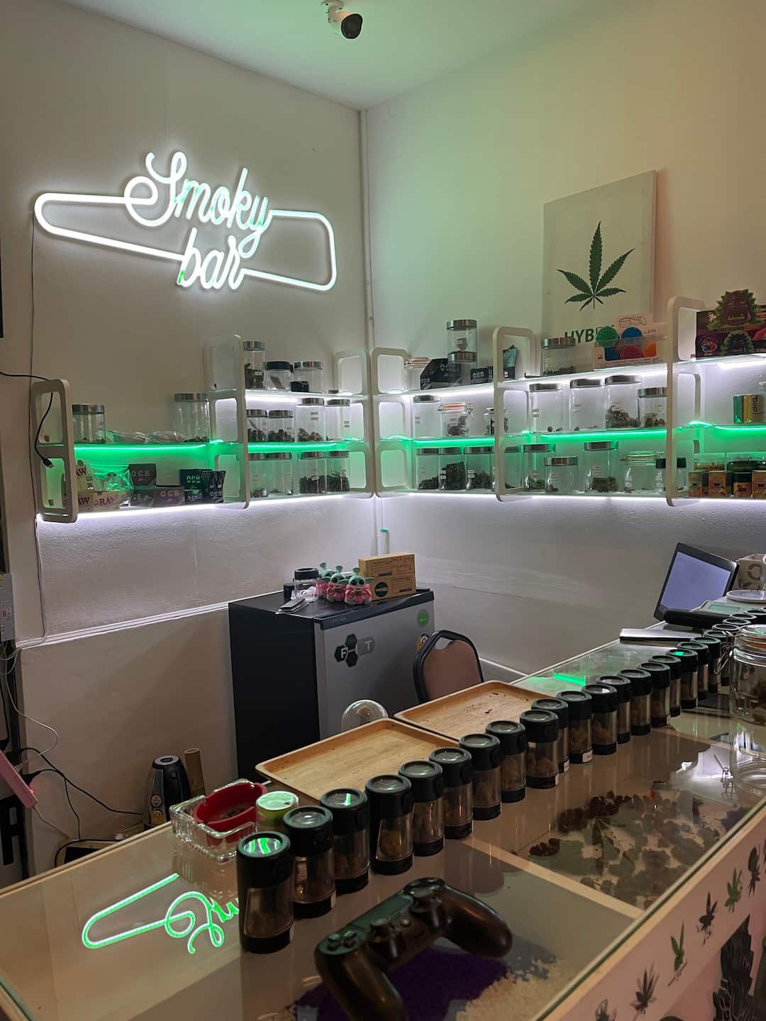 Smoky bar. Pattaya (Weed Dispensary/Cannabis shop) - Cannabis Dispensaries in Pattaya