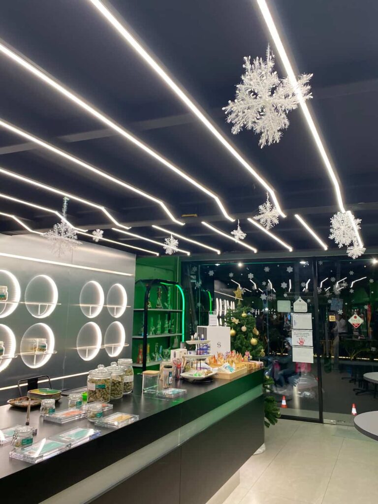 HighHerb Club - ร้านขายยากัญชา - Cannabis Dispensaries in กรุงเทพฯ