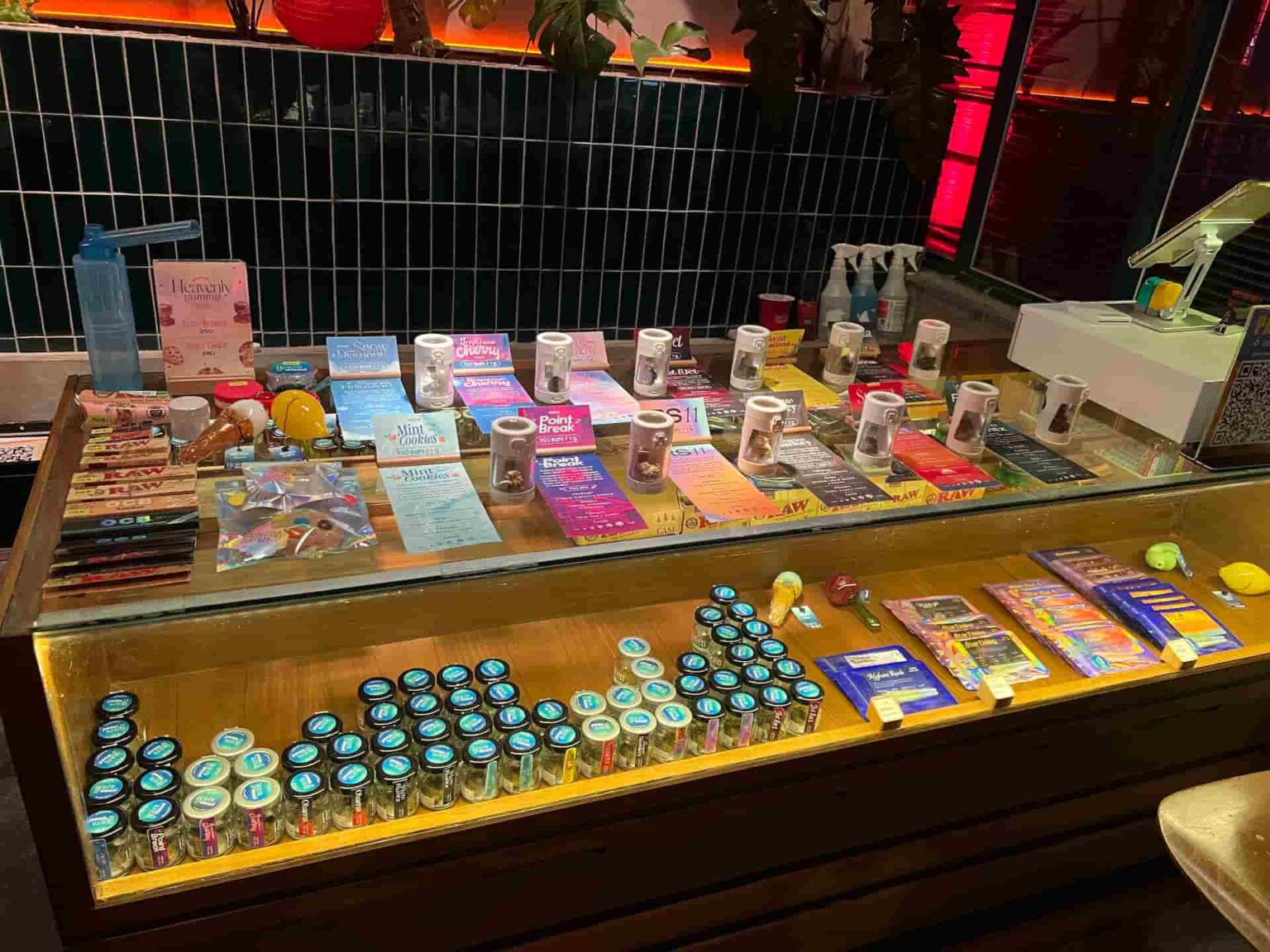 สวรรค์แห่งวัชพืช - Cannabis Bar SOHO community (大麻的天堂) - Cannabis ...